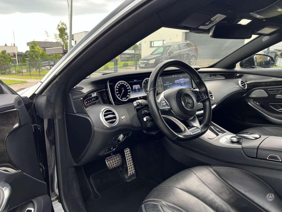 Black Mercedes-Benz S 500 2016 in Tartu, with an engine capacity of 4.66 L and mileage of 173 thousand km for 36500 €, photo 19 on AUTOMOTO.COM.LV