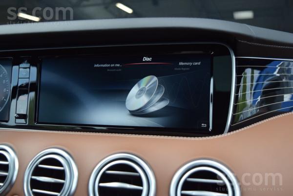 Black Mercedes-Benz S 500 2018 in Riga, with an engine capacity of 4.70 L and mileage of 45 thousand km for 69900 €, photo 9 on AUTOMOTO.COM.LV