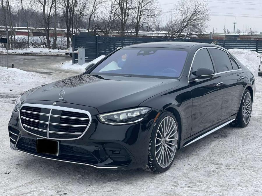 Melns Mercedes-Benz S 500 2022 Kauņa, ar dzinēja tilpumu 3.00 L un nobraukumu 76 tūkst. km par 64000 €, foto 1 vietnē AUTOMOTO.COM.LV