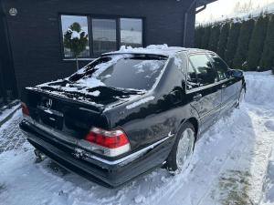 Black Mercedes-Benz S 500 1995 in Klaipeda, with an engine capacity of 5.00 L and mileage of 150 thousand km for 19000 €, photo 3 on AUTOMOTO.COM.LV
