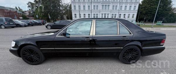 Черный Мерседес С 500 1995 в Лиепая, объемом двигателя 5.00 л и пробегом 140 тыс. км за 12999 €, фото 3 на AUTOMOTO.COM.LV
