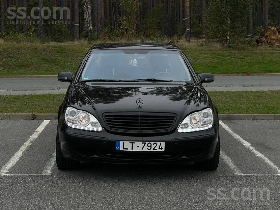 Melns Mercedes-Benz S 500 1999 Rīga, ar dzinēja tilpumu 5.00 L un nobraukumu 354 tūkst. km par 4650 €, foto 1 vietnē AUTOMOTO.COM.LV