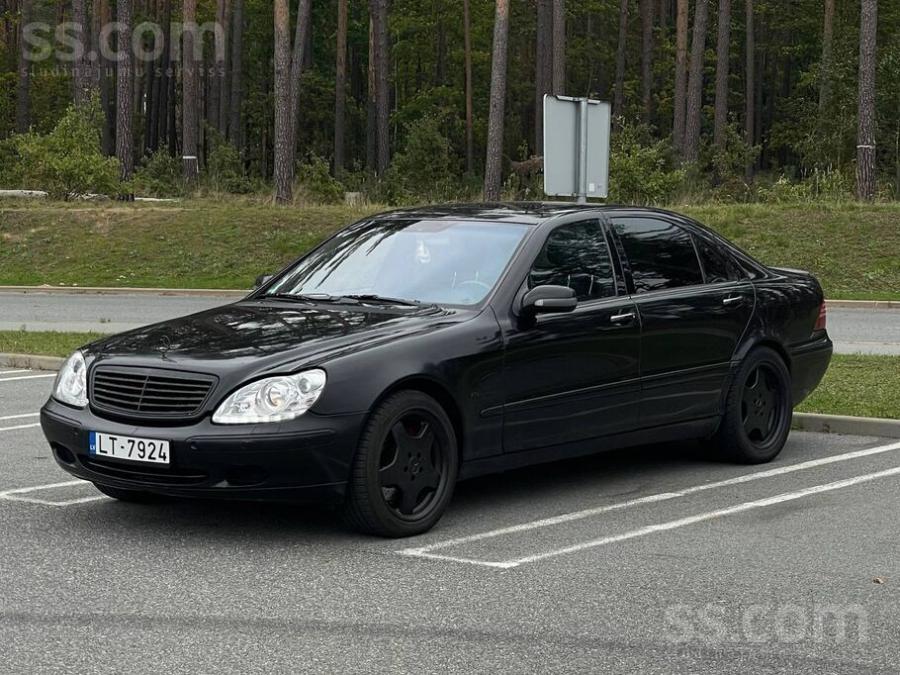 Melns Mercedes-Benz S 500 1999 Rīga, ar dzinēja tilpumu 5.00 L un nobraukumu 354 tūkst. km par 4650 €, foto 3 vietnē AUTOMOTO.COM.LV