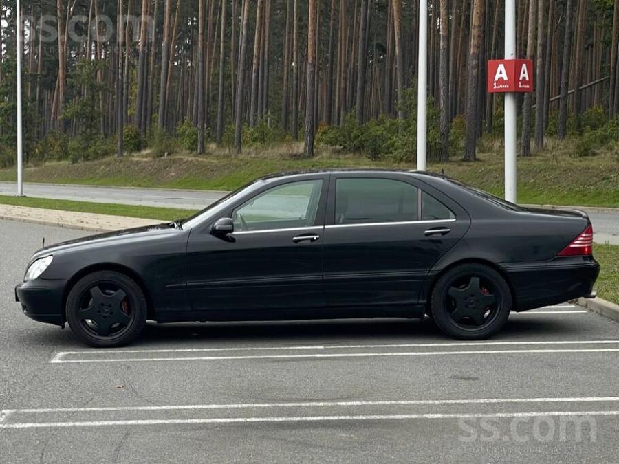 Melns Mercedes-Benz S 500 1999 Rīga, ar dzinēja tilpumu 5.00 L un nobraukumu 354 tūkst. km par 4650 €, foto 4 vietnē AUTOMOTO.COM.LV