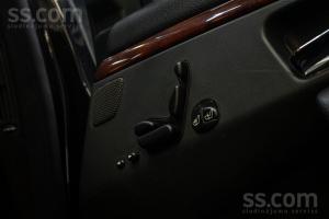 Черный Мерседес С 500 2000 в Елгава, объемом двигателя 5.00 л и пробегом 114 тыс. км за 8990 €, фото 11 на AUTOMOTO.COM.LV