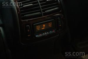 Черный Мерседес С 500 2000 в Елгава, объемом двигателя 5.00 л и пробегом 114 тыс. км за 8990 €, фото 12 на AUTOMOTO.COM.LV