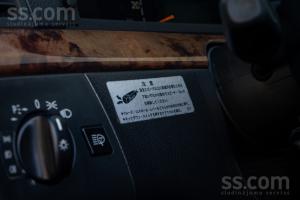 Черный Мерседес С 500 2000 в Елгава, объемом двигателя 5.00 л и пробегом 114 тыс. км за 8990 €, фото 15 на AUTOMOTO.COM.LV