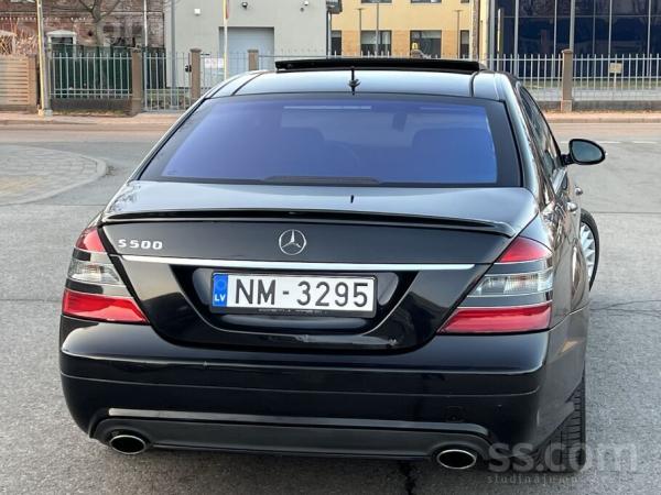 Black Mercedes-Benz S 500 2007 in Jelgava, with an engine capacity of 5.50 L and mileage of 379 thousand km for 4200 €, photo 7 on AUTOMOTO.COM.LV