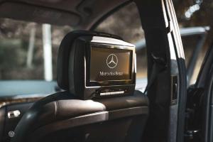 Black Mercedes-Benz S 500 2007 in Vilnius, with an engine capacity of 5.46 L and mileage of 330 thousand km for 7200 €, photo 30 on AUTOMOTO.COM.LV