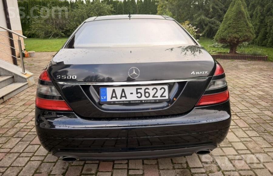 Melns Mercedes-Benz S 500 2007 Rīga, ar dzinēja tilpumu 5.50 L un nobraukumu 223 tūkst. km par 7900 €, foto 4 vietnē AUTOMOTO.COM.LV