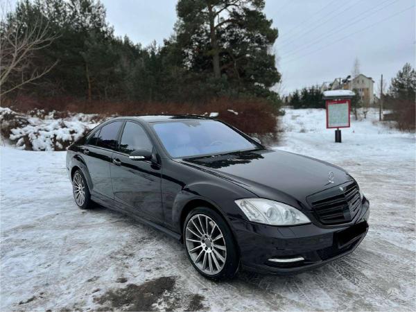 Black Mercedes-Benz S 500 2008 in Vilnius, with an engine capacity of 5.46 L and mileage of 310 thousand km for 8000 €, photo 3 on AUTOMOTO.COM.LV