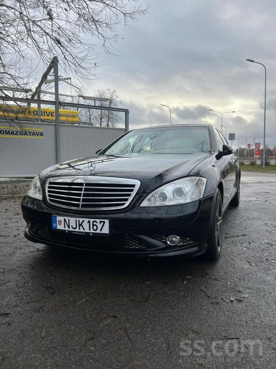 Melns Mercedes-Benz S 500 2008 Rīga, ar dzinēja tilpumu 5.50 L un nobraukumu 345 tūkst. km par 7900 €, foto 1 vietnē AUTOMOTO.COM.LV