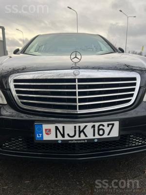 Melns Mercedes-Benz S 500 2008 Rīga, ar dzinēja tilpumu 5.50 L un nobraukumu 345 tūkst. km par 7900 €, foto 9 vietnē AUTOMOTO.COM.LV