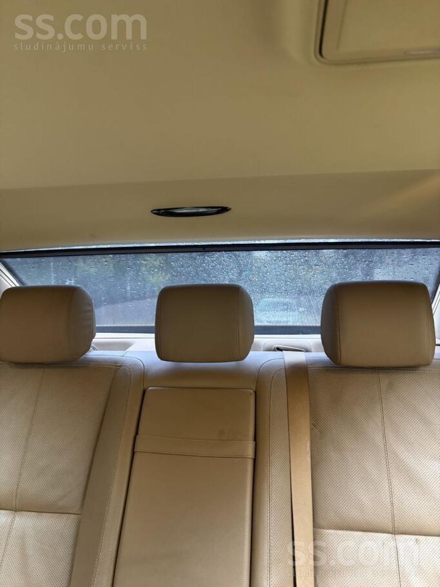Melns Mercedes-Benz S 500 2008 Rīga, ar dzinēja tilpumu 5.50 L un nobraukumu 345 tūkst. km par 7900 €, foto 27 vietnē AUTOMOTO.COM.LV