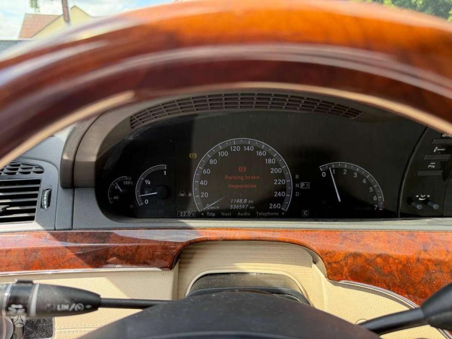 Melns Mercedes-Benz S 500 2009 Viļņa, ar dzinēja tilpumu 5.46 L un nobraukumu 537 tūkst. km par 5500 €, foto 19 vietnē AUTOMOTO.COM.LV