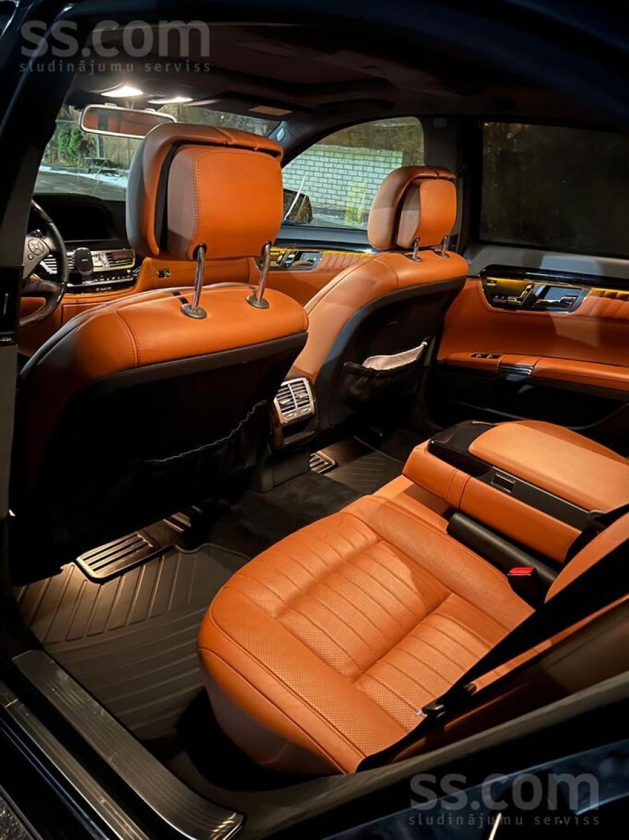 Melns Mercedes-Benz S 500 2011 Rīga, ar dzinēja tilpumu 4.70 L un nobraukumu 181 tūkst. km par 16000 €, foto 8 vietnē AUTOMOTO.COM.LV