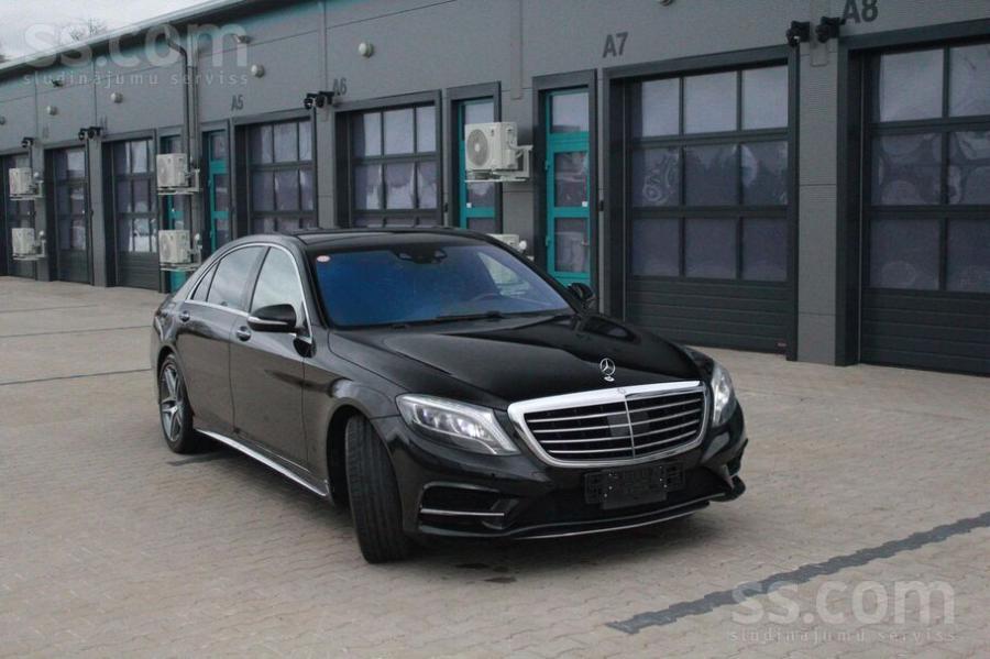 Black Mercedes-Benz S 500 2013 in Riga, with an engine capacity of 4.70 L and mileage of 117 thousand km for 22000 €, photo 3 on AUTOMOTO.COM.LV
