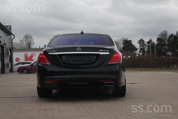 Black Mercedes-Benz S 500 2013 in Riga, with an engine capacity of 4.70 L and mileage of 117 thousand km for 22000 €, photo 5 on AUTOMOTO.COM.LV
