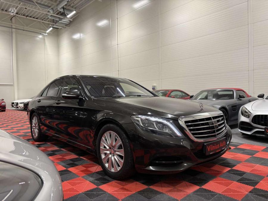Melns Mercedes-Benz S 500 2014 Viļņa, ar dzinēja tilpumu 4.66 L un nobraukumu 215 tūkst. km par 22999 €, foto 3 vietnē AUTOMOTO.COM.LV