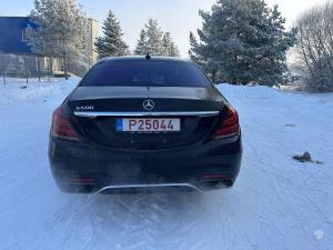 Melns Mercedes-Benz S 500 2014 Šauļi, ar dzinēja tilpumu 4.66 L un nobraukumu 201 tūkst. km par 28000 €, foto 6 vietnē AUTOMOTO.COM.LV