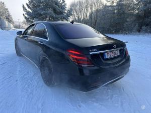 Melns Mercedes-Benz S 500 2014 Šauļi, ar dzinēja tilpumu 4.66 L un nobraukumu 201 tūkst. km par 28000 €, foto 11 vietnē AUTOMOTO.COM.LV