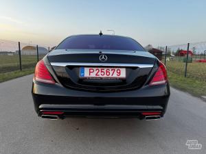 Melns Mercedes-Benz S 500 2014 Kauņa, ar dzinēja tilpumu 5.00 L un nobraukumu 180 tūkst. km par 36999 €, foto 5 vietnē AUTOMOTO.COM.LV