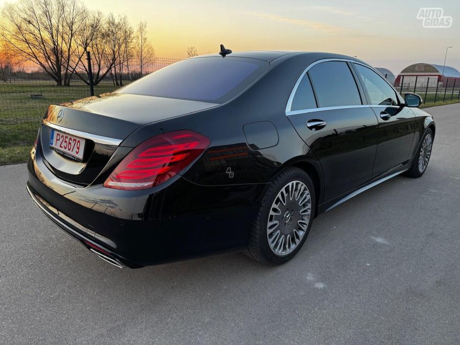 Melns Mercedes-Benz S 500 2014 Kauņa, ar dzinēja tilpumu 5.00 L un nobraukumu 180 tūkst. km par 36999 €, foto 9 vietnē AUTOMOTO.COM.LV
