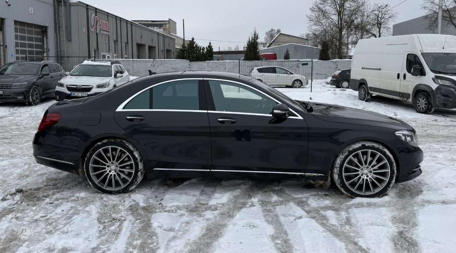 Black Mercedes-Benz S 500 2014 in Kaunas, with an engine capacity of 4.66 L and mileage of 214 thousand km for 27000 €, photo 4 on AUTOMOTO.COM.LV