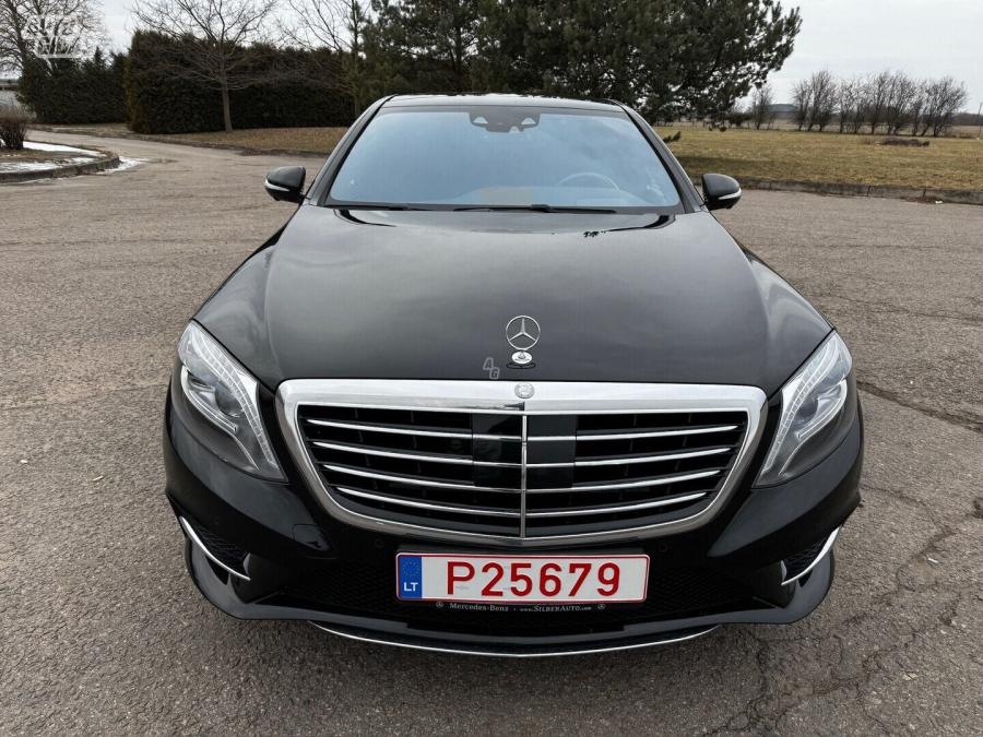 Black Mercedes-Benz S 500 2014 in Kaunas, with an engine capacity of 4.70 L and mileage of 190 thousand km for 30500 €, photo 4 on AUTOMOTO.COM.LV