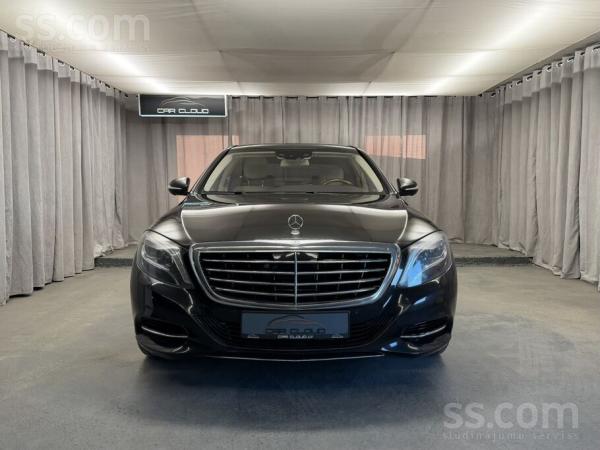 Black Mercedes-Benz S 500 2014 in Riga, with an engine capacity of 4.70 L and mileage of 279 thousand km for 20990 €, photo 2 on AUTOMOTO.COM.LV