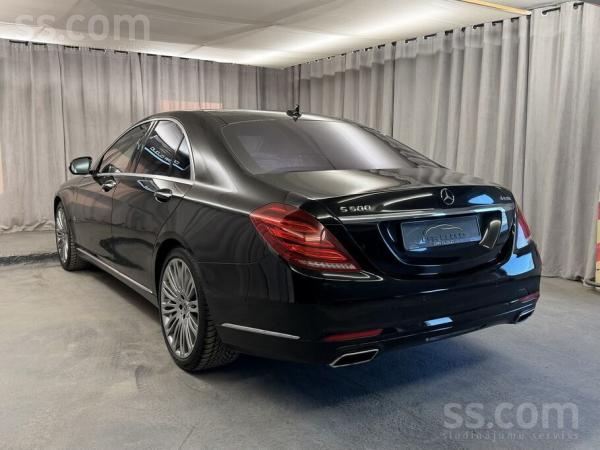 Black Mercedes-Benz S 500 2014 in Riga, with an engine capacity of 4.70 L and mileage of 279 thousand km for 20990 €, photo 4 on AUTOMOTO.COM.LV