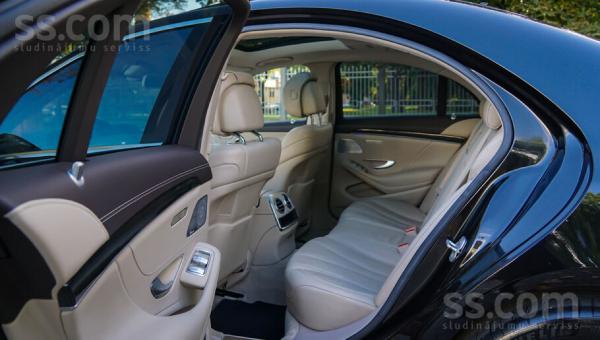 Мерседес С 500 2014 в Рига на AUTOMOTO.COM.LV Черный Мерседес С 500 2014 в Рига, объемом двигателя 4.70 л и пробегом 160 тыс. км за 23450 €, фото 7 на AUTOMOTO.COM.LV