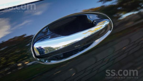 Мерседес С 500 2014 в Рига на AUTOMOTO.COM.LV Черный Мерседес С 500 2014 в Рига, объемом двигателя 4.70 л и пробегом 160 тыс. км за 23450 €, фото 11 на AUTOMOTO.COM.LV