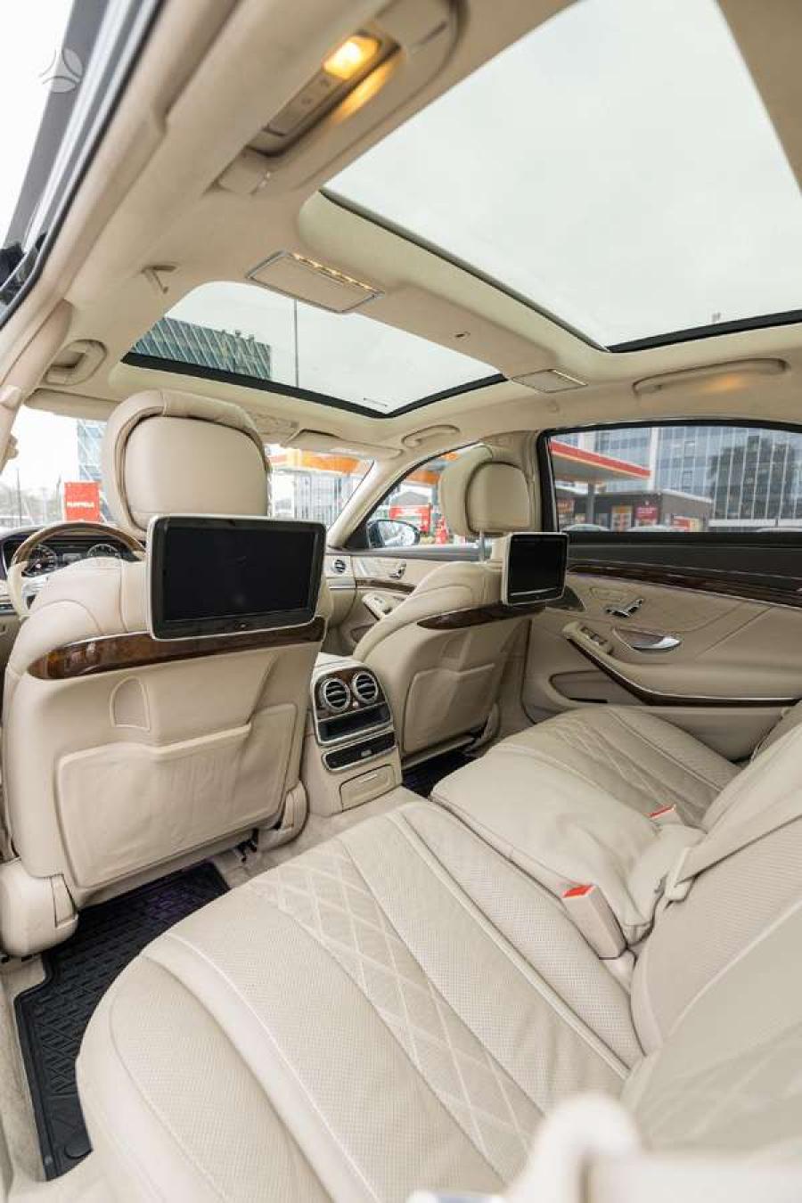 Melns Mercedes-Benz S 500 2015 Kauņa, ar dzinēja tilpumu 4.66 L un nobraukumu 205 tūkst. km par 29000 €, foto 20 vietnē AUTOMOTO.COM.LV