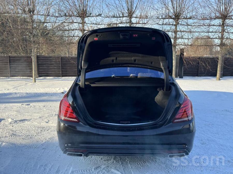 Black Mercedes-Benz S 500 2015 in Riga, with an engine capacity of 4.70 L and mileage of 126 thousand km for 40000 €, photo 7 on AUTOMOTO.COM.LV