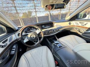 Black Mercedes-Benz S 500 2015 in Riga, with an engine capacity of 4.70 L and mileage of 126 thousand km for 40000 €, photo 10 on AUTOMOTO.COM.LV