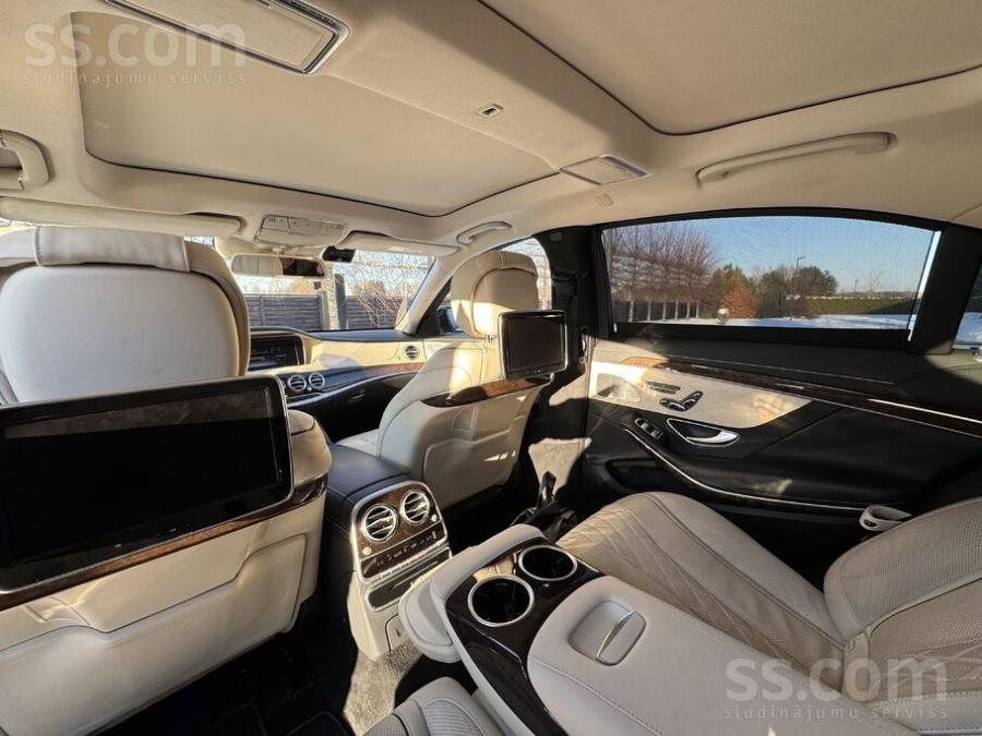 Black Mercedes-Benz S 500 2015 in Riga, with an engine capacity of 4.70 L and mileage of 126 thousand km for 40000 €, photo 11 on AUTOMOTO.COM.LV