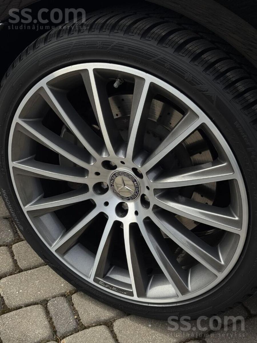 Melns Mercedes-Benz S 500 2015 Rīga, ar dzinēja tilpumu 4.70 L un nobraukumu 126 tūkst. km par 40000 €, foto 16 vietnē AUTOMOTO.COM.LV