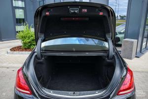 Black Mercedes-Benz S 500 2015 in Kaunas, with an engine capacity of 4.70 L and mileage of 211 thousand km for 24750 €, photo 16 on AUTOMOTO.COM.LV