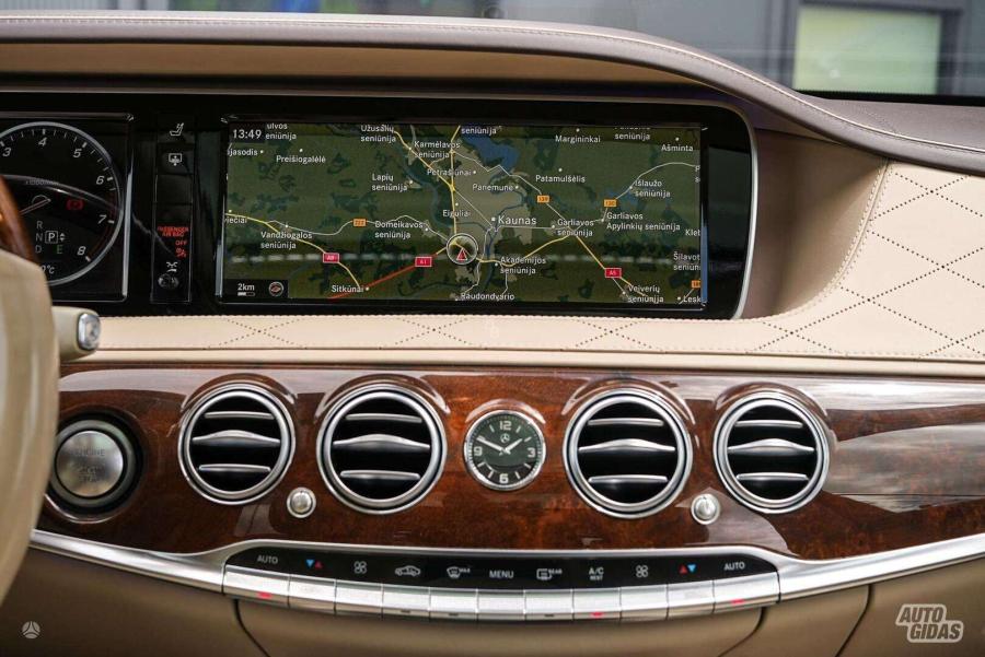 Black Mercedes-Benz S 500 2015 in Kaunas, with an engine capacity of 4.70 L and mileage of 211 thousand km for 24750 €, photo 21 on AUTOMOTO.COM.LV