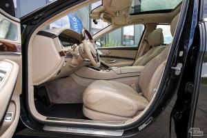 Black Mercedes-Benz S 500 2015 in Kaunas, with an engine capacity of 4.70 L and mileage of 211 thousand km for 24750 €, photo 26 on AUTOMOTO.COM.LV