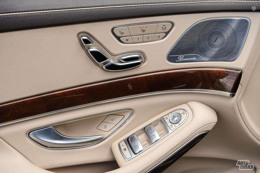 Black Mercedes-Benz S 500 2015 in Kaunas, with an engine capacity of 4.70 L and mileage of 211 thousand km for 24750 €, photo 32 on AUTOMOTO.COM.LV