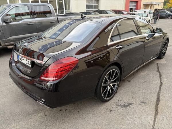 Черный Мерседес С 500 2015 в Рига, объемом двигателя 4.70 л и пробегом 231 тыс. км за 24500 €, фото 4 на AUTOMOTO.COM.LV