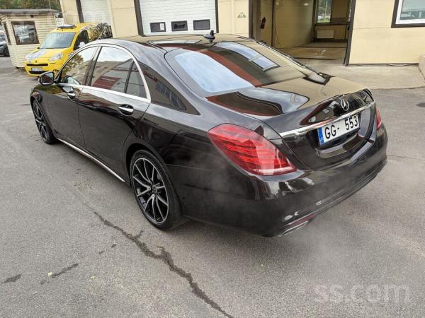 Черный Мерседес С 500 2015 в Рига, объемом двигателя 4.70 л и пробегом 231 тыс. км за 24500 €, фото 5 на AUTOMOTO.COM.LV