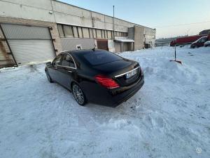 Black Mercedes-Benz S 500 2016 in Panevezys, with an engine capacity of 4.66 L and mileage of 245 thousand km for 26500 €, photo 6 on AUTOMOTO.COM.LV