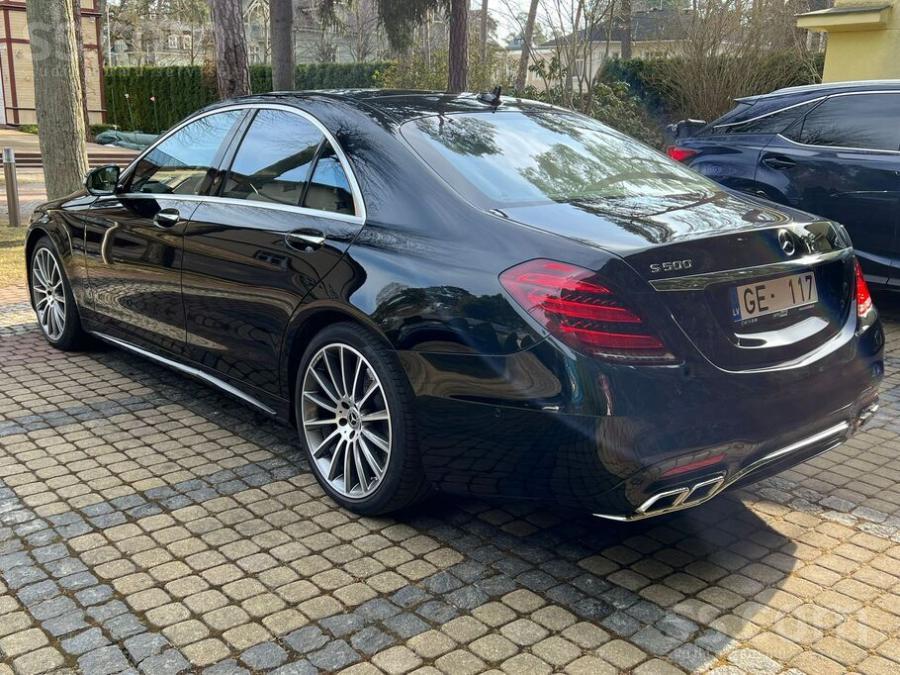 Black Mercedes-Benz S 500 2018 in Jurmala, with an engine capacity of 3.00 L and mileage of 156 thousand km for 49700 €, photo 4 on AUTOMOTO.COM.LV