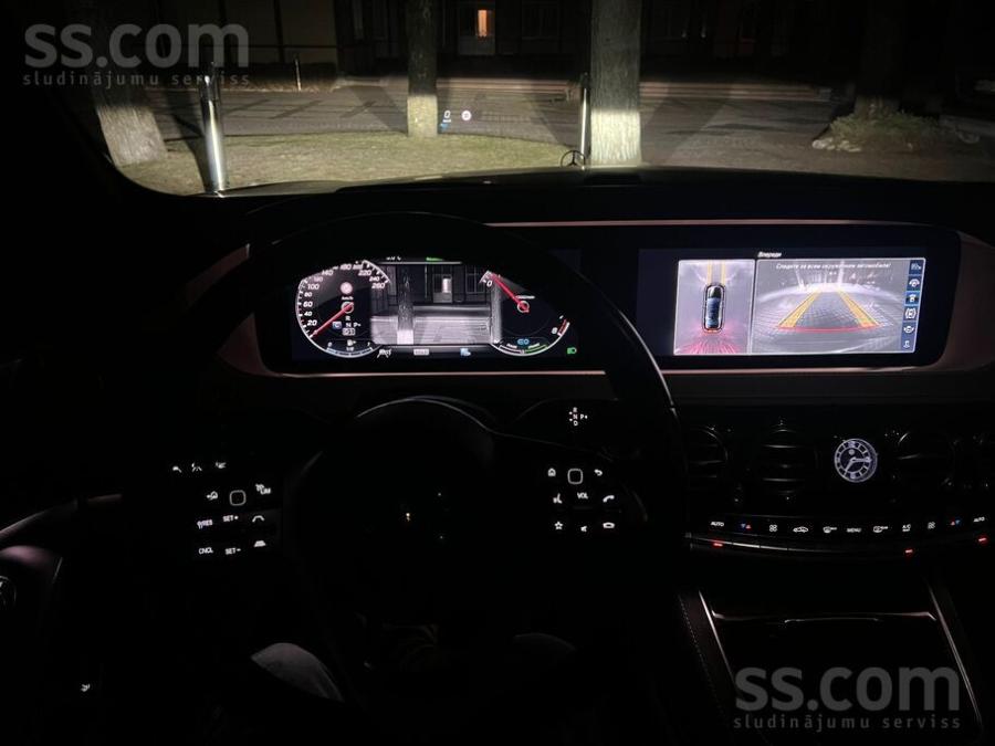 Black Mercedes-Benz S 500 2018 in Jurmala, with an engine capacity of 3.00 L and mileage of 156 thousand km for 49700 €, photo 15 on AUTOMOTO.COM.LV