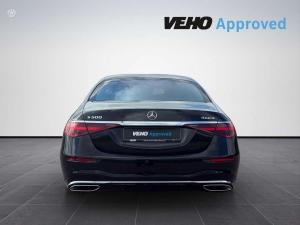 Black Mercedes-Benz S 500 2021 in Kaunas, with an engine capacity of 3.00 L and mileage of 132 thousand km for 74900 €, photo 5 on AUTOMOTO.COM.LV