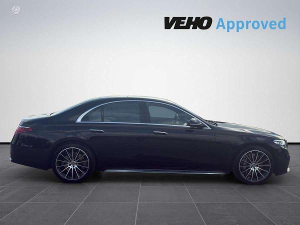 Black Mercedes-Benz S 500 2021 in Kaunas, with an engine capacity of 3.00 L and mileage of 132 thousand km for 74900 €, photo 7 on AUTOMOTO.COM.LV