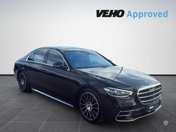 Black Mercedes-Benz S 500 2021 in Kaunas, with an engine capacity of 3.00 L and mileage of 132 thousand km for 74900 €, photo 8 on AUTOMOTO.COM.LV